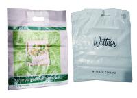 China Recyclable Reusable White Reinforced Die Cut Handle Retail Boutique Shopping Bags for sale