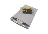 China Waterproof  8.5x13.5 Inch Bubble Padded Mailers with full bubble body for sale