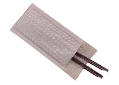 China Lightweight White Poly Pearl Bubble Padded Mailers Bubble Wrap Postage Bags for sale