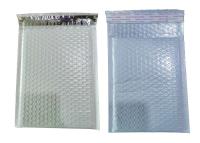 China Lightweight White Poly Pearl Bubble Padded Mailers Bubble Wrap Postage Bags for sale