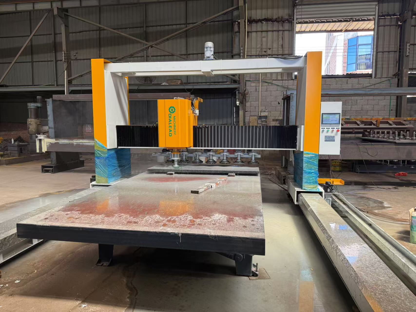 stone polishing machine