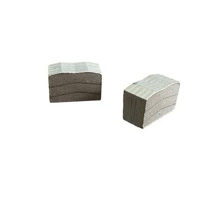 China Hard Granite Stone Cutting Diamond Segment For Single Blade 2000mm for sale
