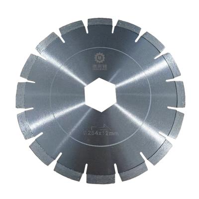 China Diamond Reinforce Concrete Saw Blade Laser Welding For Concrete Asphalt Reinforced Concrete for sale