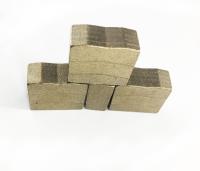 China Metal Powder Diamond Segment for Multi Saw Blade Granite Cutting Grooved Design for sale
