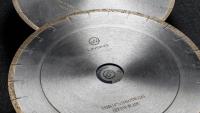 China Grade A-Grade J-slot Diamond Saw Blade For Dekton Cutting 350mm Stone Cutting Tools for sale