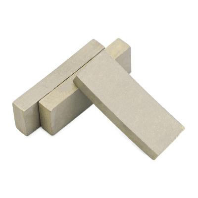 China Andesite Segments for Andesite Blocks Advantage Good Sharpness Customized Acceptable for sale