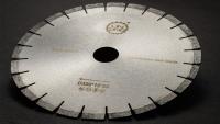 China Customized Support Diamond Cutting Tools for 250MM-900MM Diameter Sandstone Saw Blade for sale