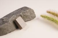 China Flat Shape Indonesia Sandstone Segment 24*9*15mm Single Disc Sandstone Cutter Tips Sandwich Layer Segment for sale