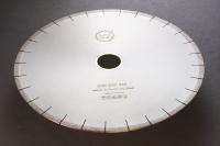 China Cutting Quartz Slabs Crystal Quartzite Diamond Circular Saw Blade 350mm 400mm A A- B for sale