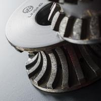 China Metal Bond Segmented Diamond Grinding Wheel For Granite Marble Stone Edge Profiling for sale