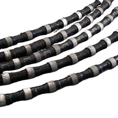China Top Class Sintering Beads Quartzite Quarry Diamond Wire 12.0*40 Rubber Coated Wire for sale