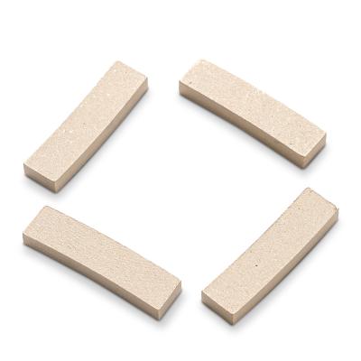 China Concrete Stone Marble Granite Block Cutting Triangle Diamond Segments with Long Lifespan for sale