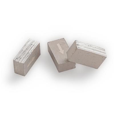 China Fan Sandwich Shape D300-3500 Diamond Segments For Marble Cutting 24*8*13mm Single Blade for sale