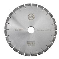 China High Frequency Brazed D1500mm Diamond Saw Blade for Sandstone Wood Cutting Customized for sale