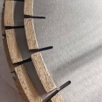 China 10in 350mm Saw Blade for Durable and Concrete Asphalt Cutting Edge Height 0.472in 12mm for sale