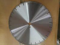 China Sharpness Enhanced 450mm Concrete Laser Welded Diamond Saw Blade for Concrete Cutting for sale