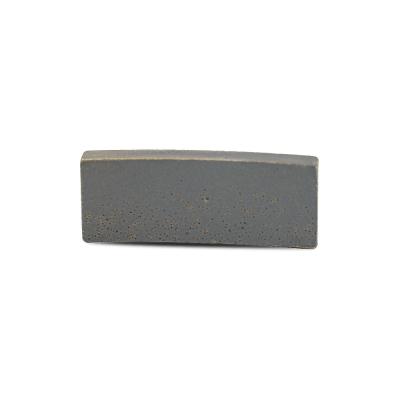 China Raw Material Diamond Good Diamond Saw Blade Tips Diamond Segment For Lava Stone Cutting for sale
