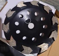 China Good Wear Resistance Diamond Segmented Turbo Cup Wheel for Customized Support OEM for sale