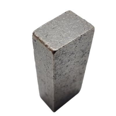 China Diamond Cutting Segment for Medium Hard Granite Tip Size 20*4.8/5.4*8mm A.A-.B. B-Grade for sale