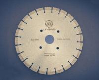 China 350MM-800MM Bridge Saw Blades for Cutting Granite and Marble Material in American Market for sale