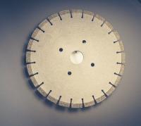 China 350MM-800MM Bridge Saw Blades for Cutting Granite and Marble Material in American Market for sale