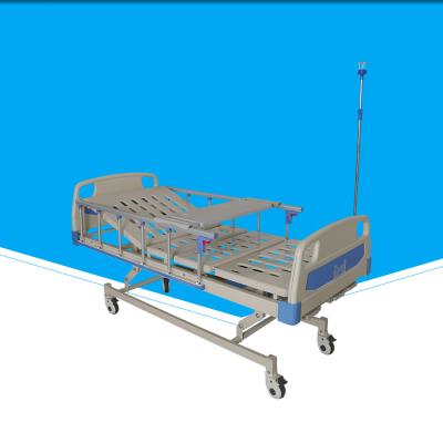 China Manual Hospital Bed 3 Cranks Adjustable Height 500-780mm Overload Protection for sale