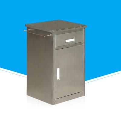 China Lockable Stainless Steel Hospital Bedside Tray Table 750x470x410mm ISO CE for sale