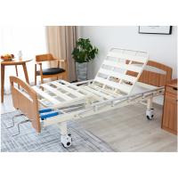 China Adjustable Manual Hospital Bed 2050x940mm Wooden Headboard with Rails 220kg Capacity for sale