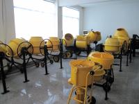 China Mini Concrete Mixer 160L Bowl 650W Electric Portable Cement Mixer for Construction for sale