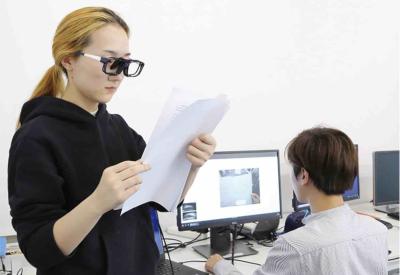 China Real World Scenes Eye Tracker Glasses 0.5 Degree Accuracy Built In Microphone for sale
