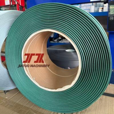 China Heavy Duty Manual PP Strapping Band 12mm Width Logistics Pack Strap Durable for sale