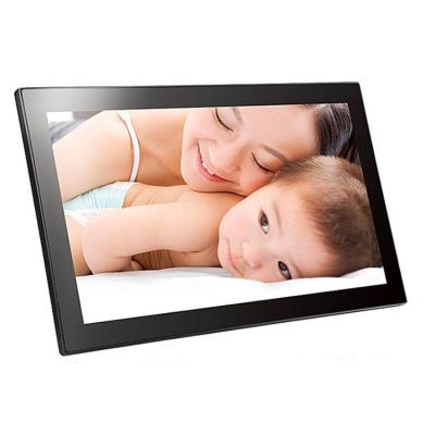 China UHD 32 inch wifi network signage LED LCD display Android monitor with software for retail POP advertising video poster for sale