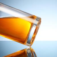 China 500ml/650ml/700ml/750ml/800ml/Custom Glass Whisky Bottle for Vodka Gin and Fruit Wine for sale