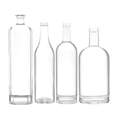 China Super Flint Glass Material 600ml Glass Liquor Bottle for Custom Design and Logo Printing for sale
