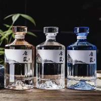China Super Flint Material Collar Custom Empty 500ml Glass Bottle for Whiskey Unbreakable Design for sale