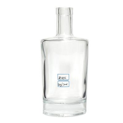 China Empty Glass Liquor Bottle 500ml 750ml Freely Sample for OEM/ODM Acceptable for sale