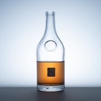 China Cork Sealing Type 750ml Glass Empty Bottles for Fancy Liquor in Super Flint Material for sale
