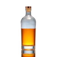 China Customized 750ml Vodka Liquor Glass Bottle with Stopper and Transparent Material for sale