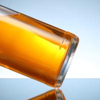 China Super Flint Glass Bottle For Alcoholic Beverage Custom Sizes T/T Paypal Western Union for sale