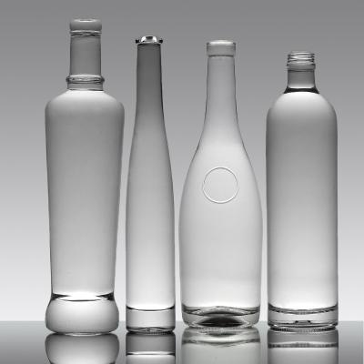 China High Borosilicate Glass Bottle for Coffee and Beverage 750ml/700ml Empty Liquor Bottle for sale