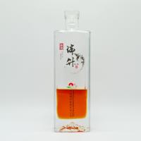 China Other Beverage Super Flint Glass Bottle Black Label Whiskey Whisky 750ml 1l with Cork Lid for sale