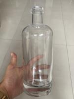 China Base Material Crystal Glass 500ml 700ml Empty Vodka Wine Bottle with Corks for sale