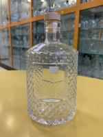 China Base Material Crystal Glass 500ml 700ml Empty Vodka Wine Bottle with Corks for sale