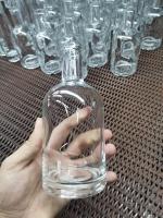 China Empty Whisky Alcohol Spirit Wine Gin Glass Vodka Bottle 500ml 700ml 750ml with CIF Terms for sale