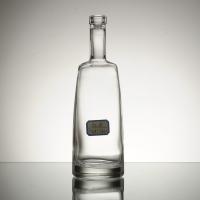 China Super Flint Glass Material Glass Vodka Brandy Rum Liquor Bottle for Women Body Shaped for sale