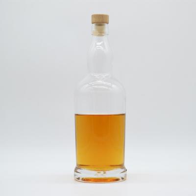 China OEM Welcome 700ml Empty Glass Bottle for Customized Wine Packaging for sale