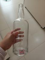 China OEM Welcome 700ml Empty Glass Bottle for Customized Wine Packaging for sale