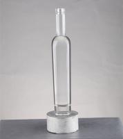 China Industrial Beverage 250ml 500ml 750ml Flat Whisky Bottle Glass with Screw Cap for sale