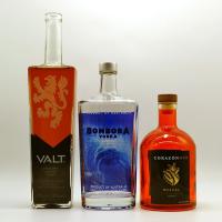 China Engraving Fashion Shape Super Flint Brandy Spirits Empty White Liquor xo Glass Bottle square for sale
