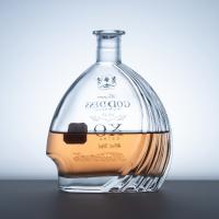 China 1 Litre Whiskey Glass Vodka Bottle Empty Spirit Bottle 375ml 500ml 750ml with Cork Lid for sale